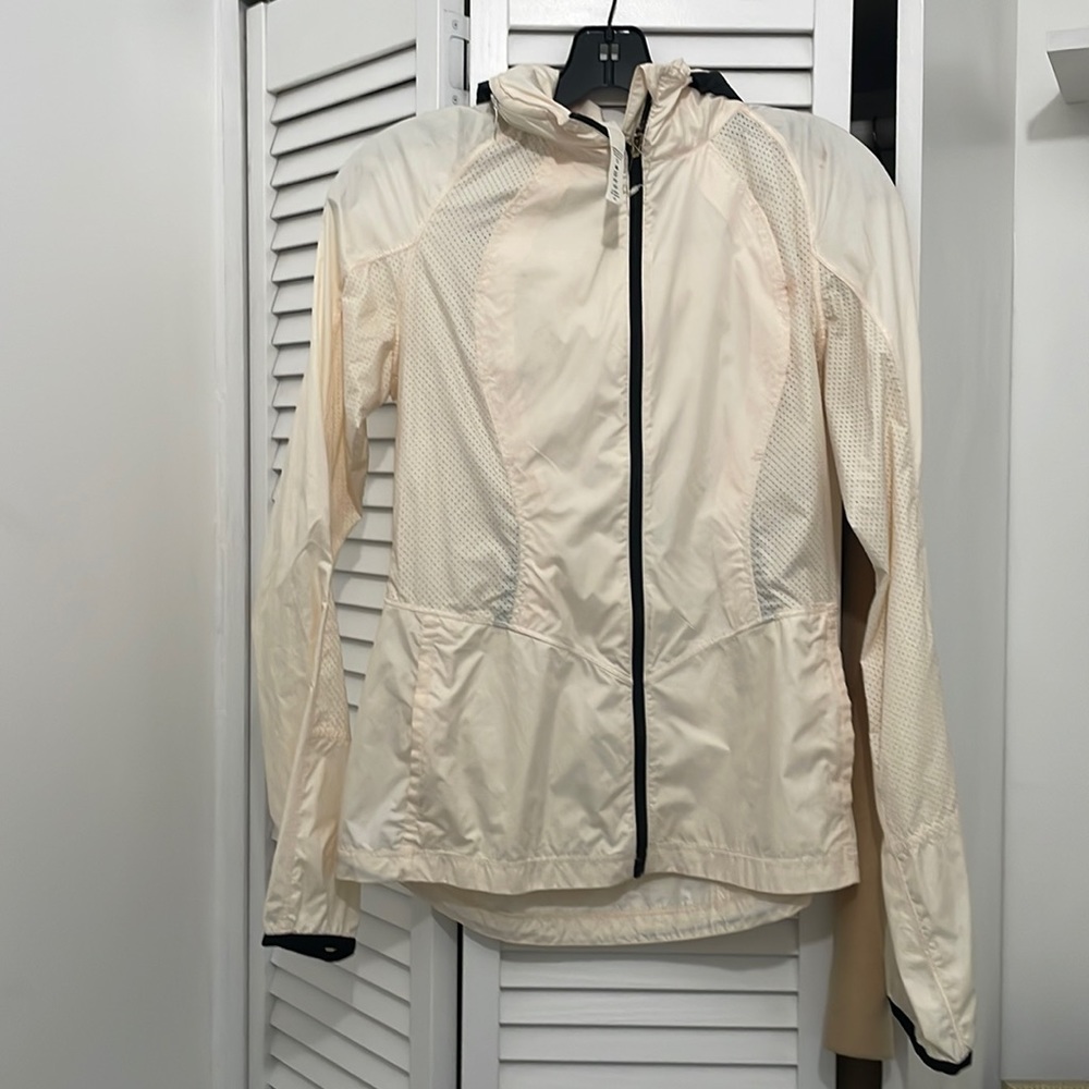 Lululemon Jacket! Hidden Hood, Packable! Pre-Loved! P… - Gem